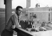 RIP: Edward Levitt, 96, Disney Background Painter and Cartoon Modern ...