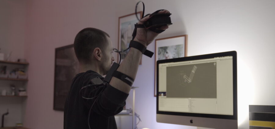 This Puppet-Like Contraption Lets You Animate CG Characters In Real Time